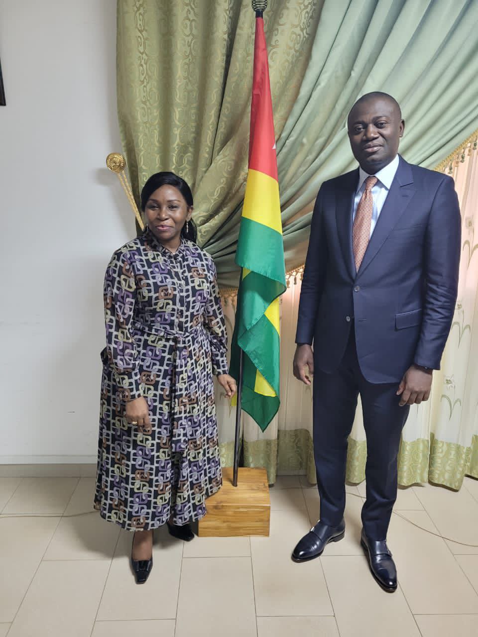 Une délégation du CAMPC reçue par la Ministre Rose MIVEDOR - Ministère ...